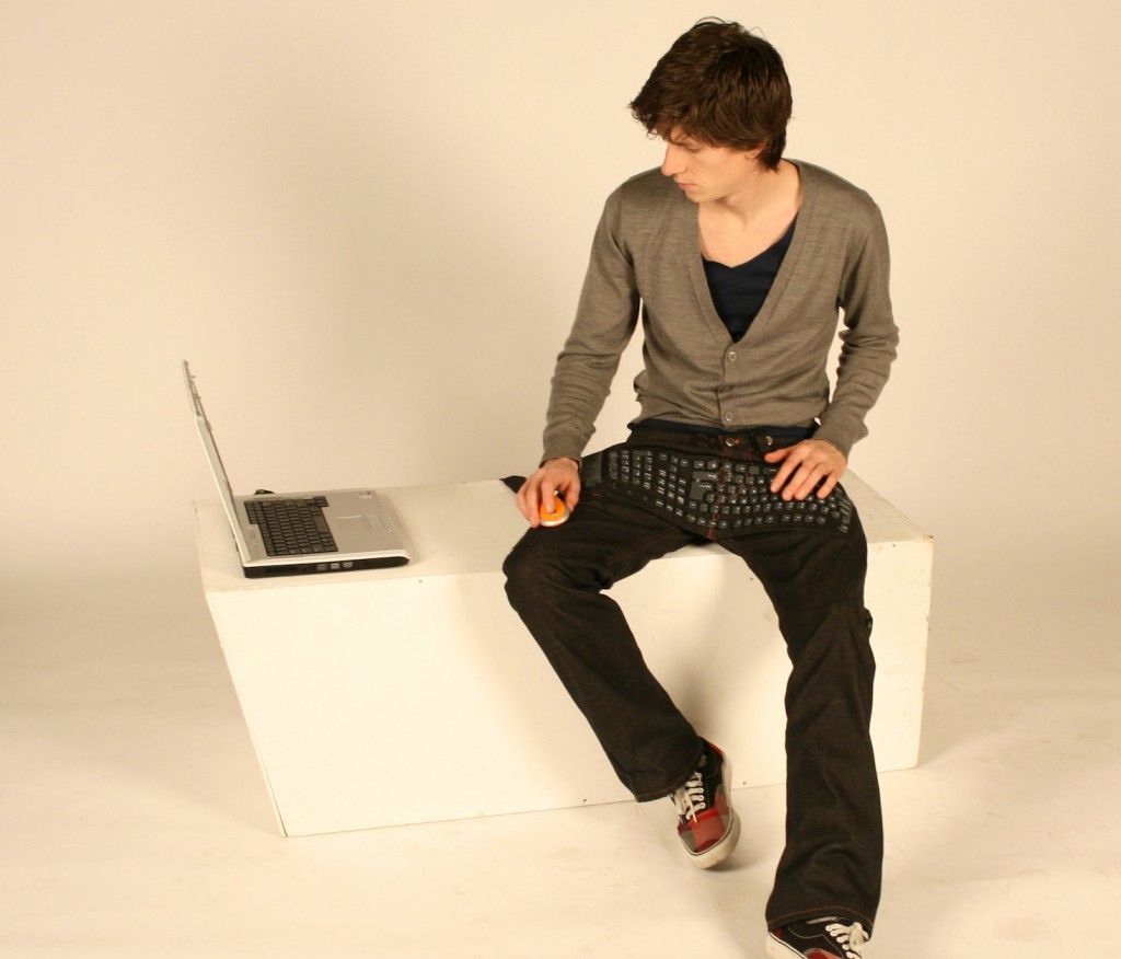 What Your Crotch Needs Is More Keyboard | OhGizmo!