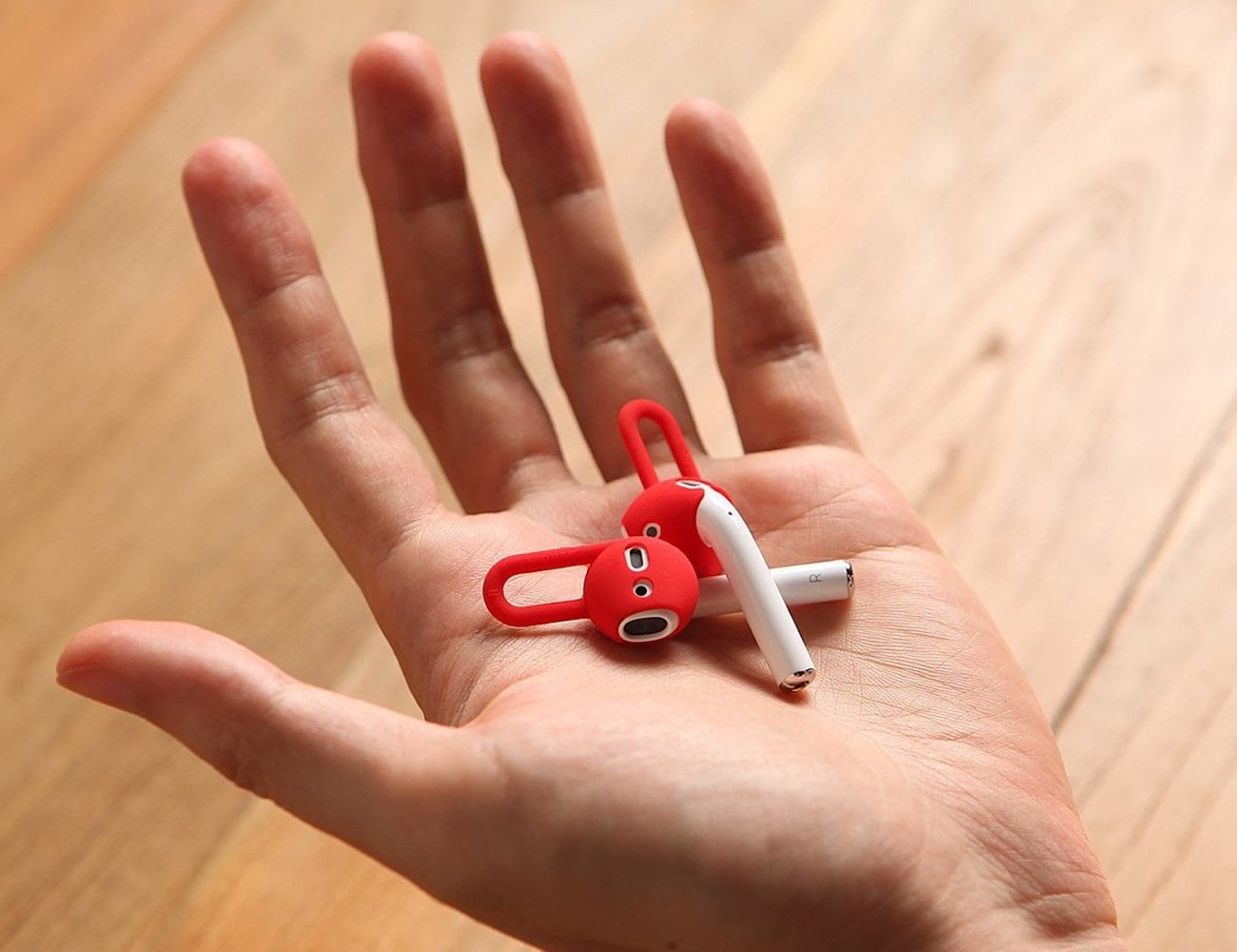 Elago Earhooks Make Your AirPods Fit Better | OhGizmo!